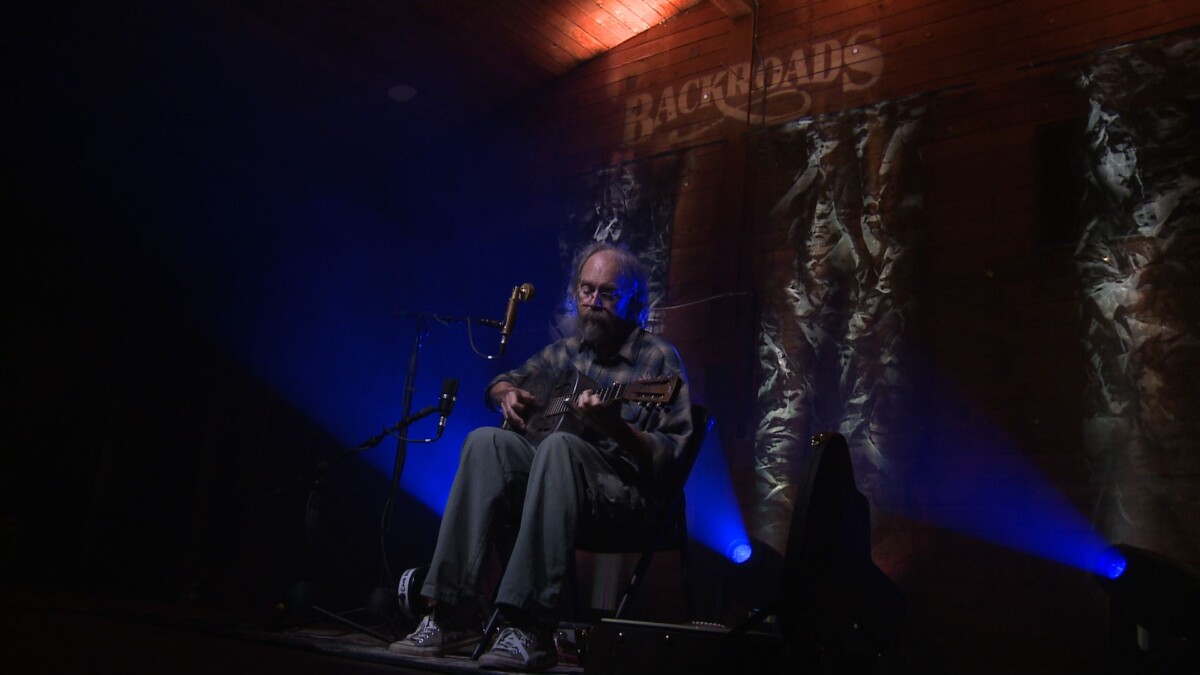 Backroads: Charlie Parr – Lakeland PBS