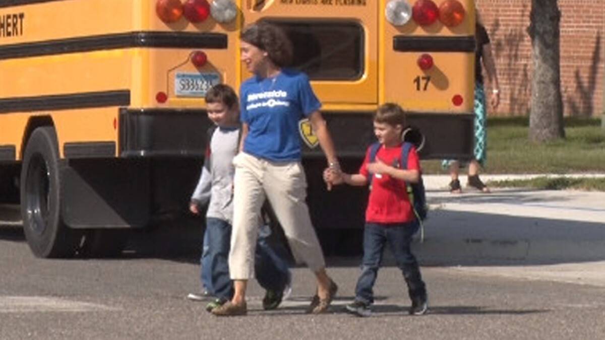 Teachers and Students Back for School at Brainerd's Riverside ...