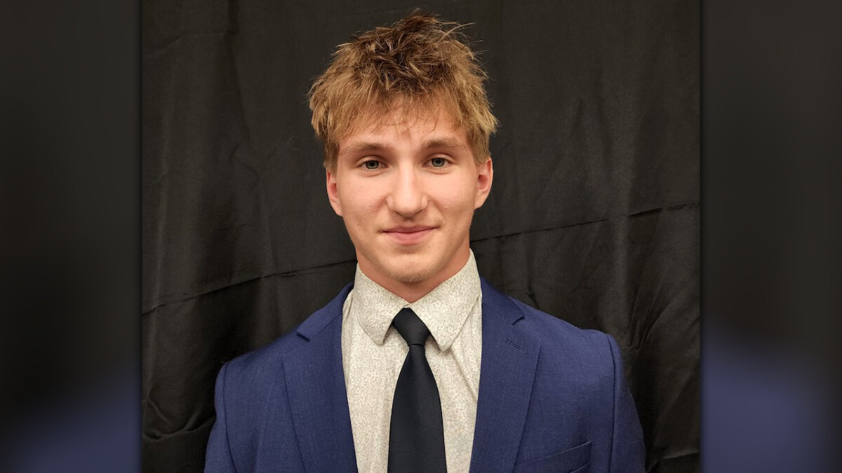 Grand Rapids Hockey Alum DelGreco Earns NAHL MVP, Rookie of the Year ...