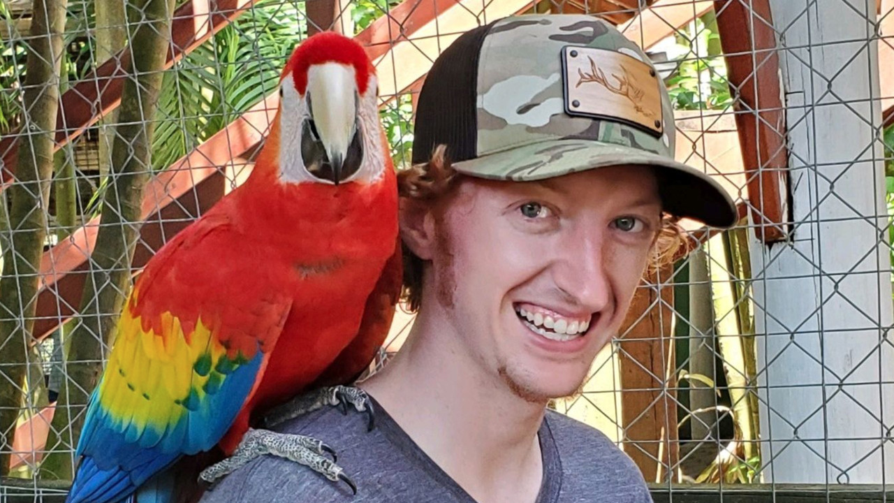 GoFundMe Set Up for Family of Man Who Died in Head-on Crash Near ...