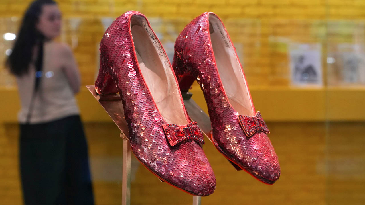 Prosecutors Say Minnesota Man Accused of Hiding Stolen Ruby Slippers ...