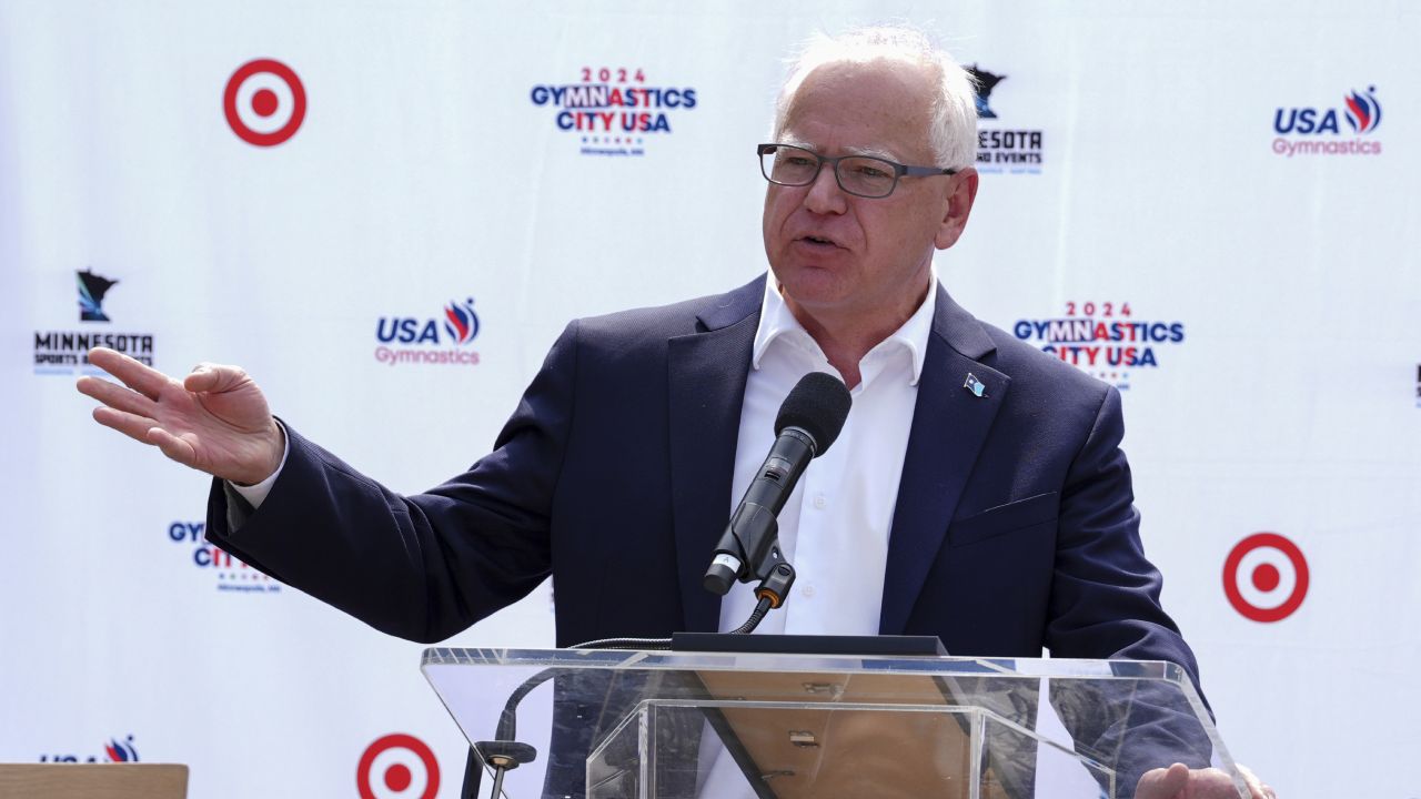 Harris Picks MN Gov. Tim Walz as Her Running Mate in Bid to Unite ...