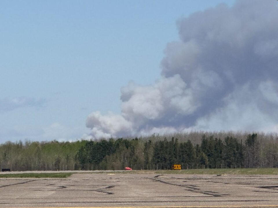 Updated: Evacuations Ordered as Crews Battle Large Wildfire in Crow ...