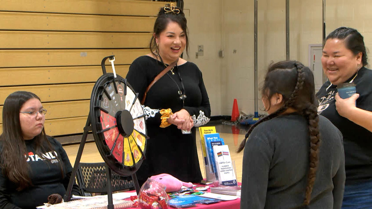 Red Lake High School Hosts Student Health Fair for 1st Time Since COVID-19